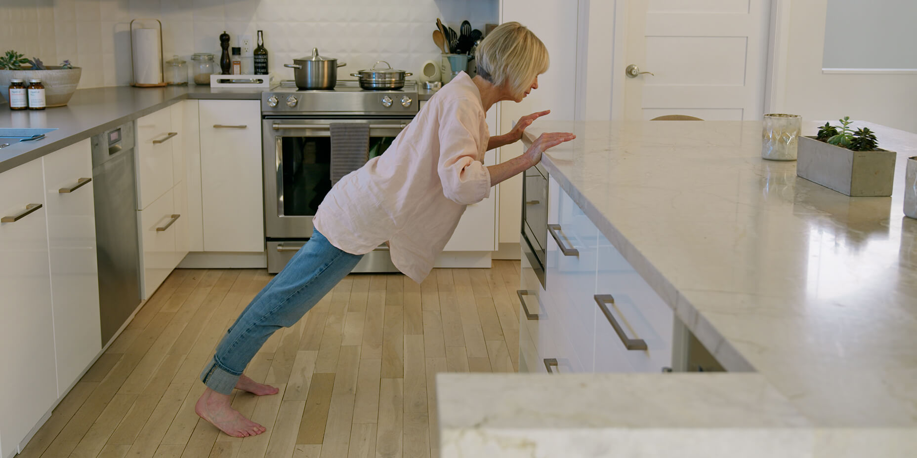 Total Body Micro Workout to Strengthen Bones Before Bedtime | AlgaeCal