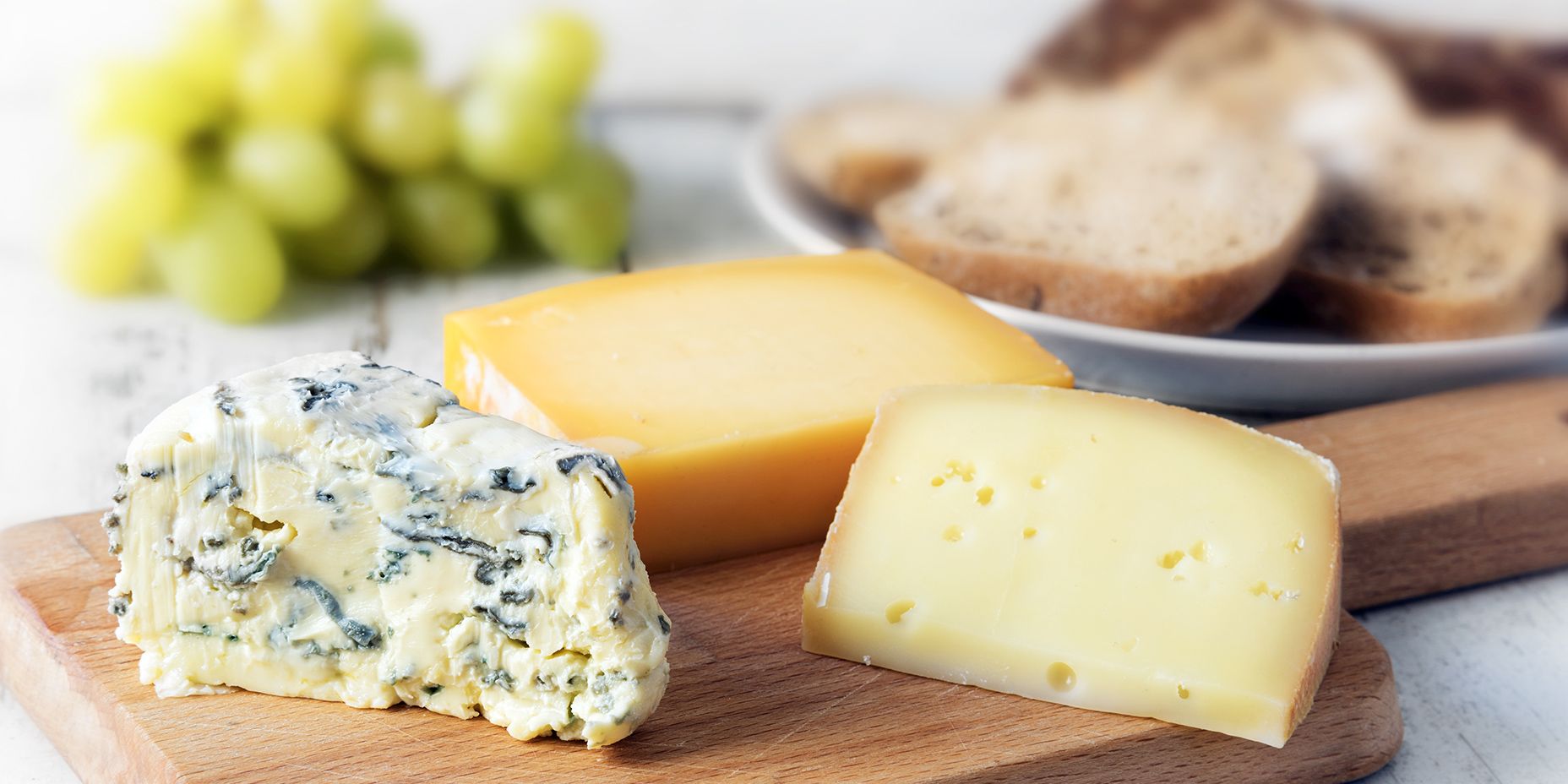 Calcium Deficiency (Hypocalcemia): 15 Signs And Symptoms